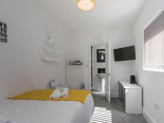 Room at Westminster Street, Crewe