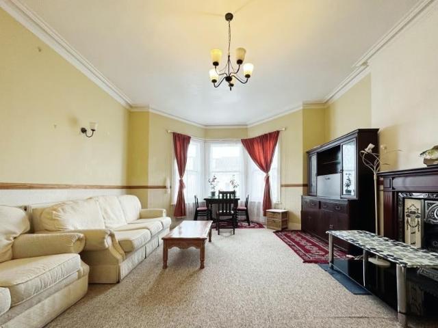 Room at Westmoreland Road, Bristol