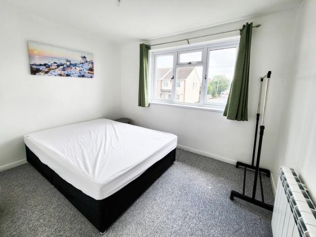 Room at Westonzoyland Road, Bridgwater