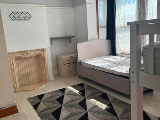Room at Whalebone Lane North, Greater London
