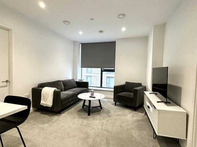 Room at Wharf End, Trafford