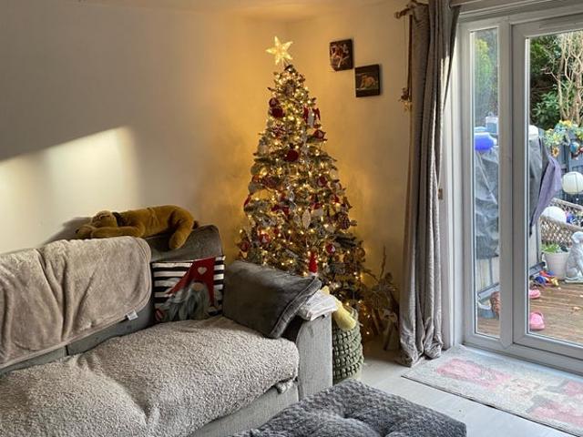 Room at Whinbank, Livingston