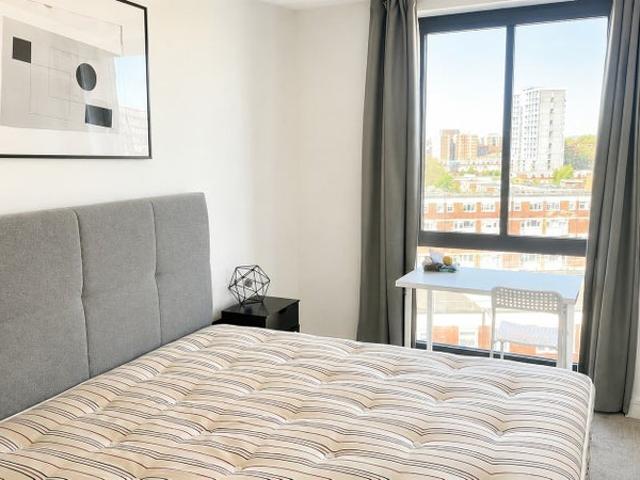 Room at Whiston Road, Greater London