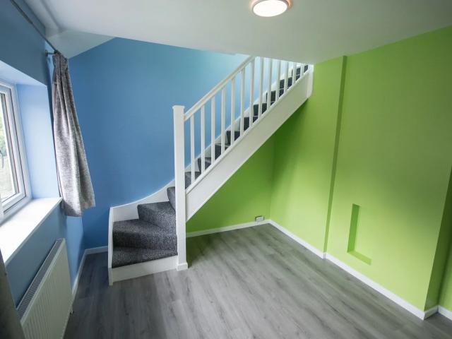 Room at Whittington Road, Bristol