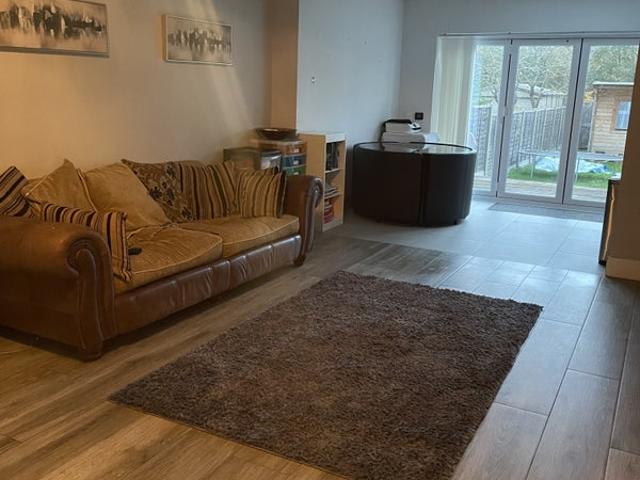 Room at Whitby Service Road, Greater London