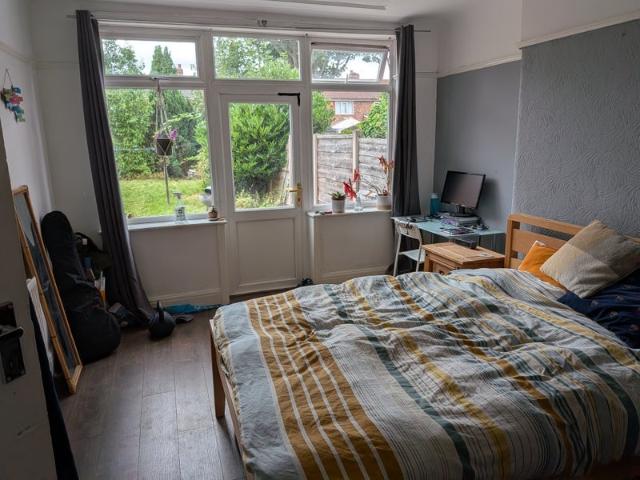 Room at White Moss Avenue, Manchester