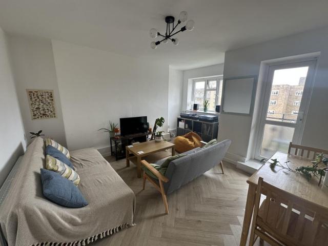 Room at White Post Lane, Greater London