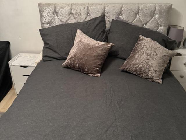 Room at Whitefield Avenue, Greater London