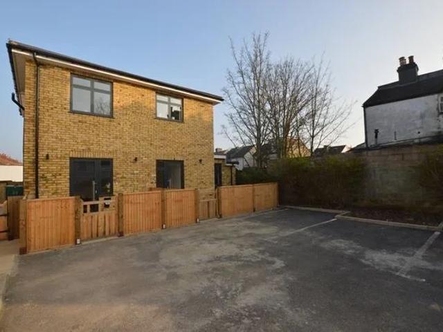 House at Whitehorse Road, Greater London