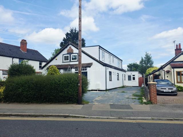Room at Whitley Wood Lane, Reading