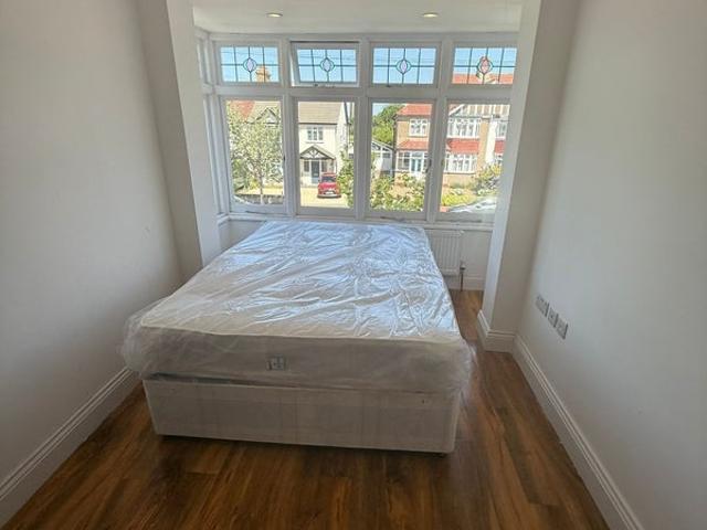 Room at Whitmore Road, Greater London