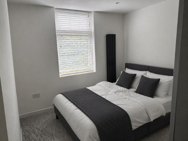 Room at Whymark Avenue, Greater London
