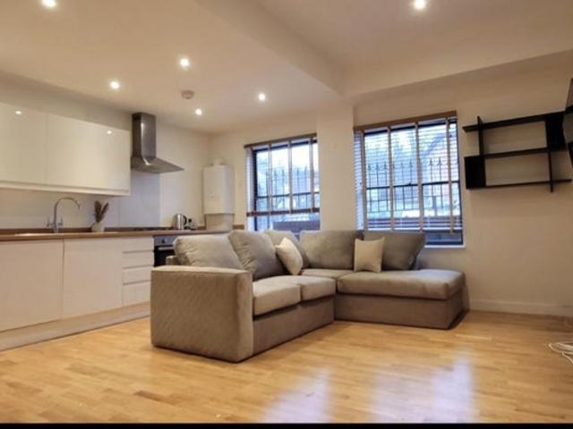Room at Whyteleafe Hill, Tandridge