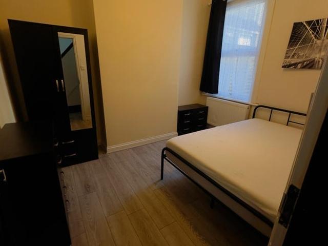 Room at Wickham Lane, Greater London