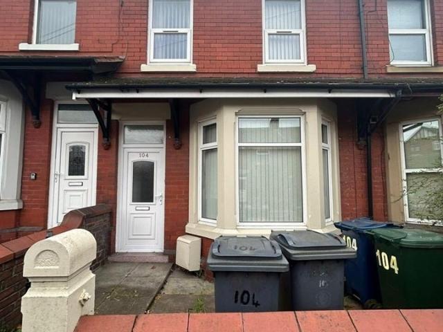 Room at Wigan Road, West Lancashire