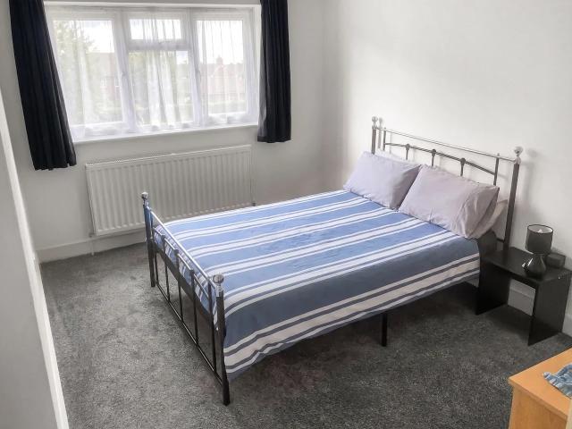 Room at Wightman Road, Greater London