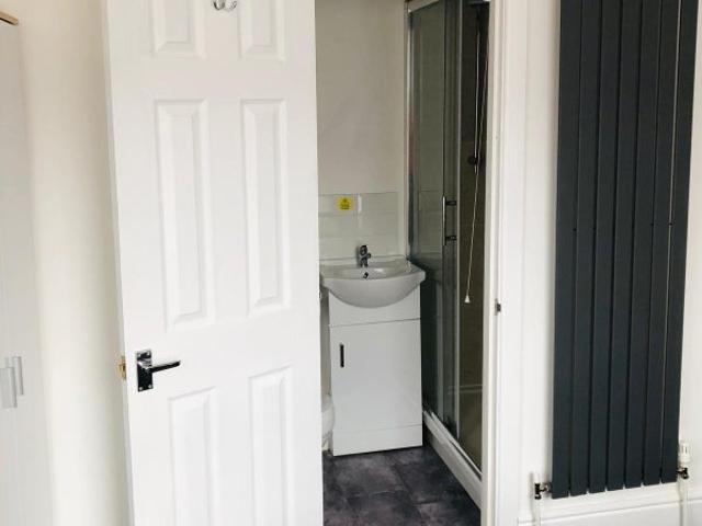 Room at Widdrington Road, Coventry