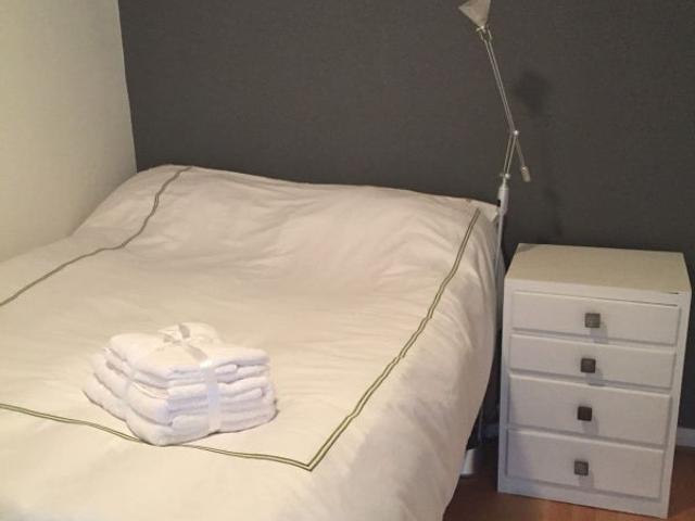 Room at Wilmington Square, Greater London