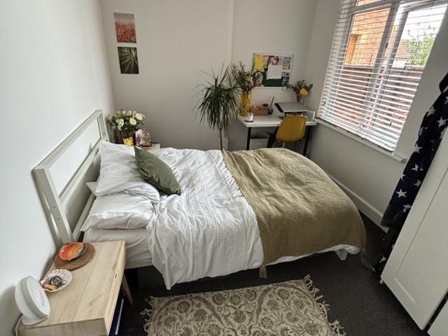 Room at Wilford Lane, Rushcliffe
