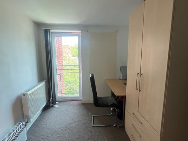Room at William Street, Sheffield