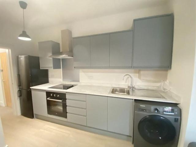 Room at William Road, Rushcliffe