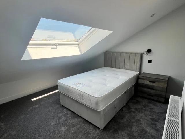 Room at Willis Street, Warrington