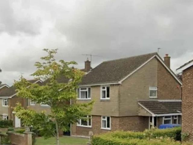 Room at Willmers Close, Bedford