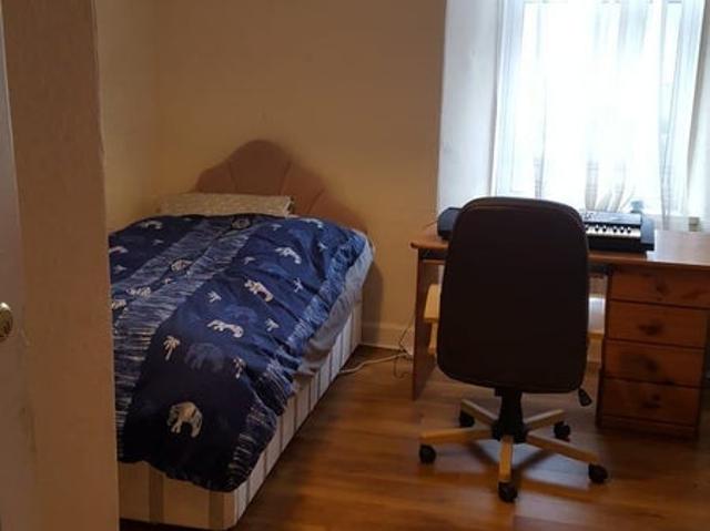 Room at Willowbrae Road, City of Edinburgh