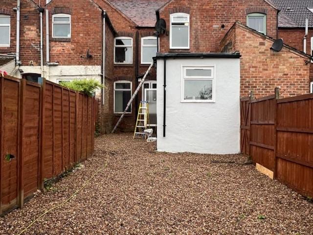 Room at Willowbrook Close, North West Leicestershire
