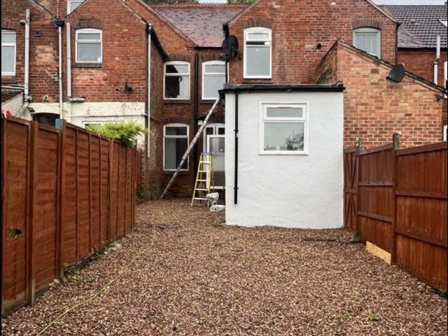 Room at Willowbrook Close, North West Leicestershire