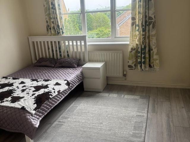 Room at Willowherb Close, Gillingham