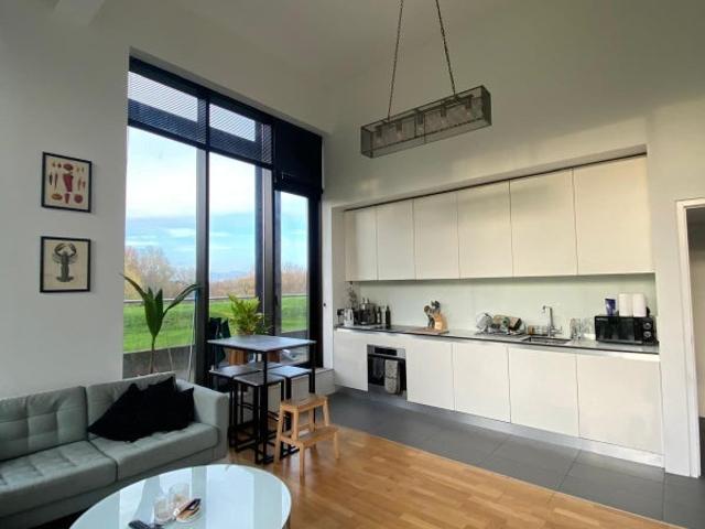 Room at Wills Way, Bristol