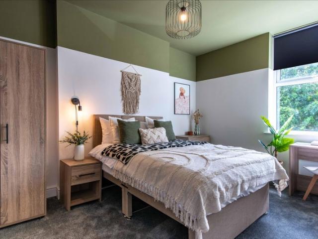 Room at Wilson Patten Street, Warrington