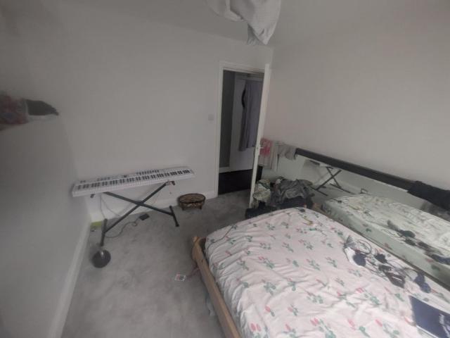 Room at Wilton Way, Greater London