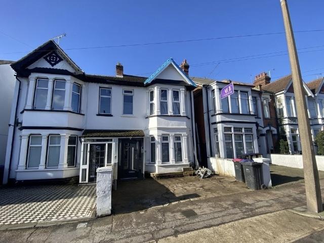Room at Wimborne Road, Southend on Sea