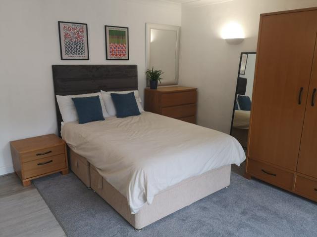Room at Wimborne Road West, Hampreston