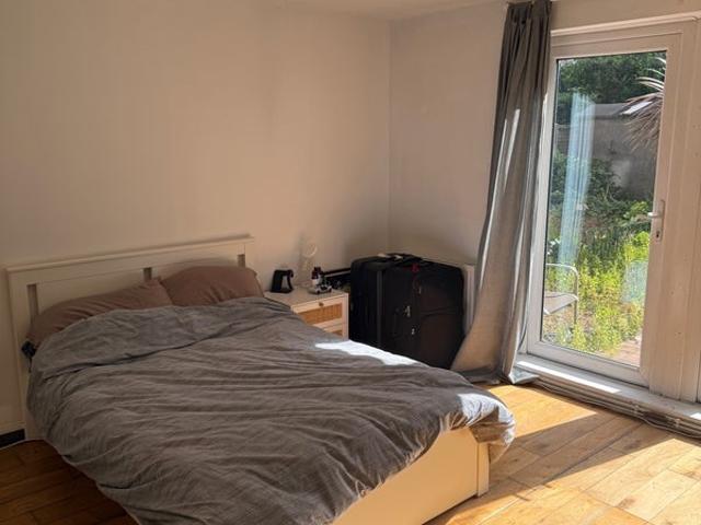 Room at Wimbourne Street, Greater London