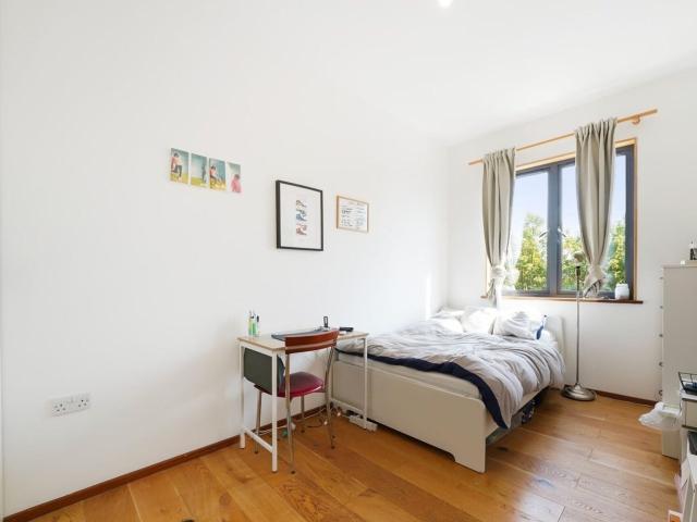 Room at Winchelsea Road, Greater London