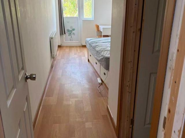 Room at Winchester Road, Greater London