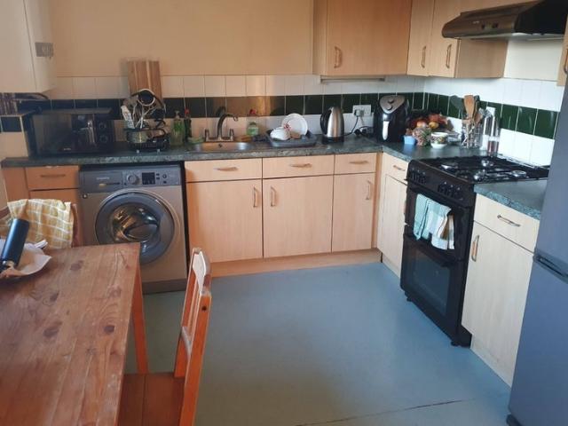 Room at Winders Road, Greater London