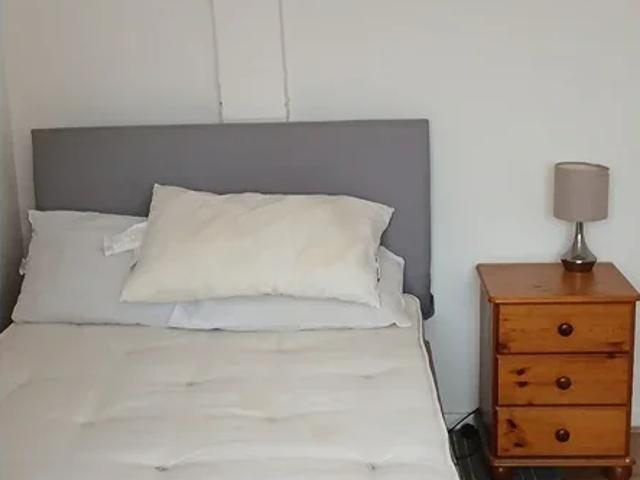 Room at Windlass Place, Greater London
