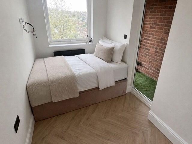 Room at Windsor Drive, High Wycombe Community Board