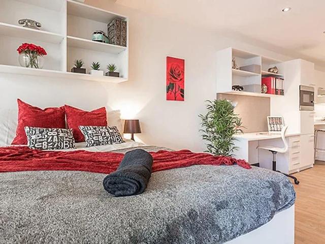 Room at Windsor Terrace, Southampton