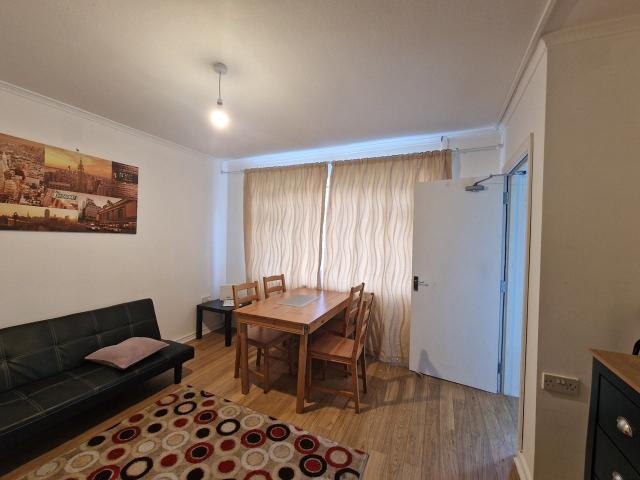 Room at Wingate Road, Salford