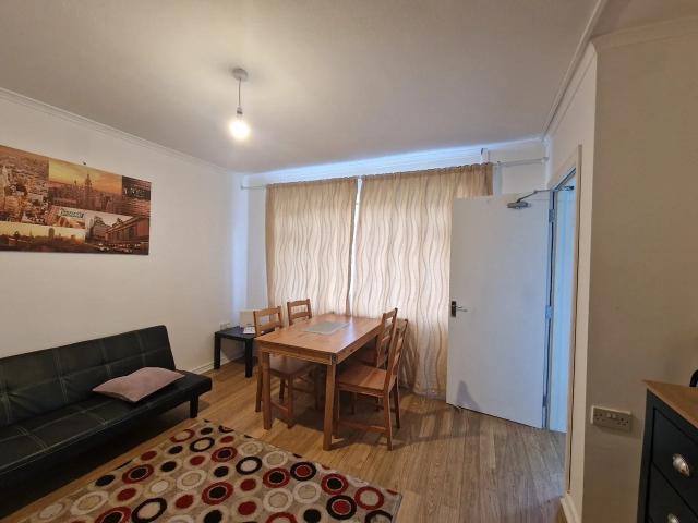 Room at Wingate Road, Salford