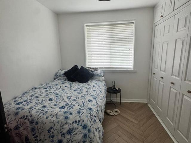 Room at Winslow Grove, Greater London