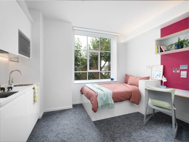 Room at Woburn Place, Greater London