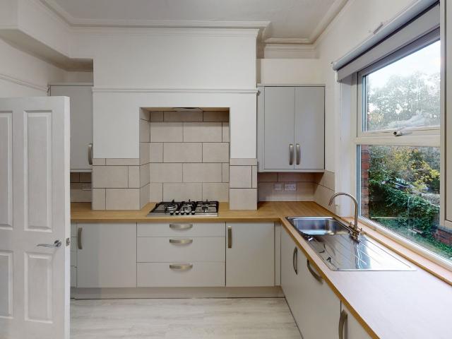 Room at Wood Lane, Leeds