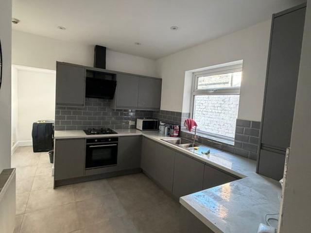 Room at Woodbine Street, Liverpool