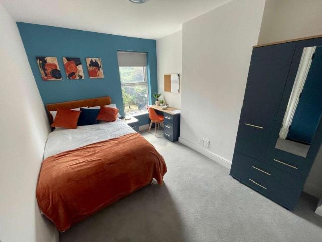Room at Woodbridge Road, Ipswich